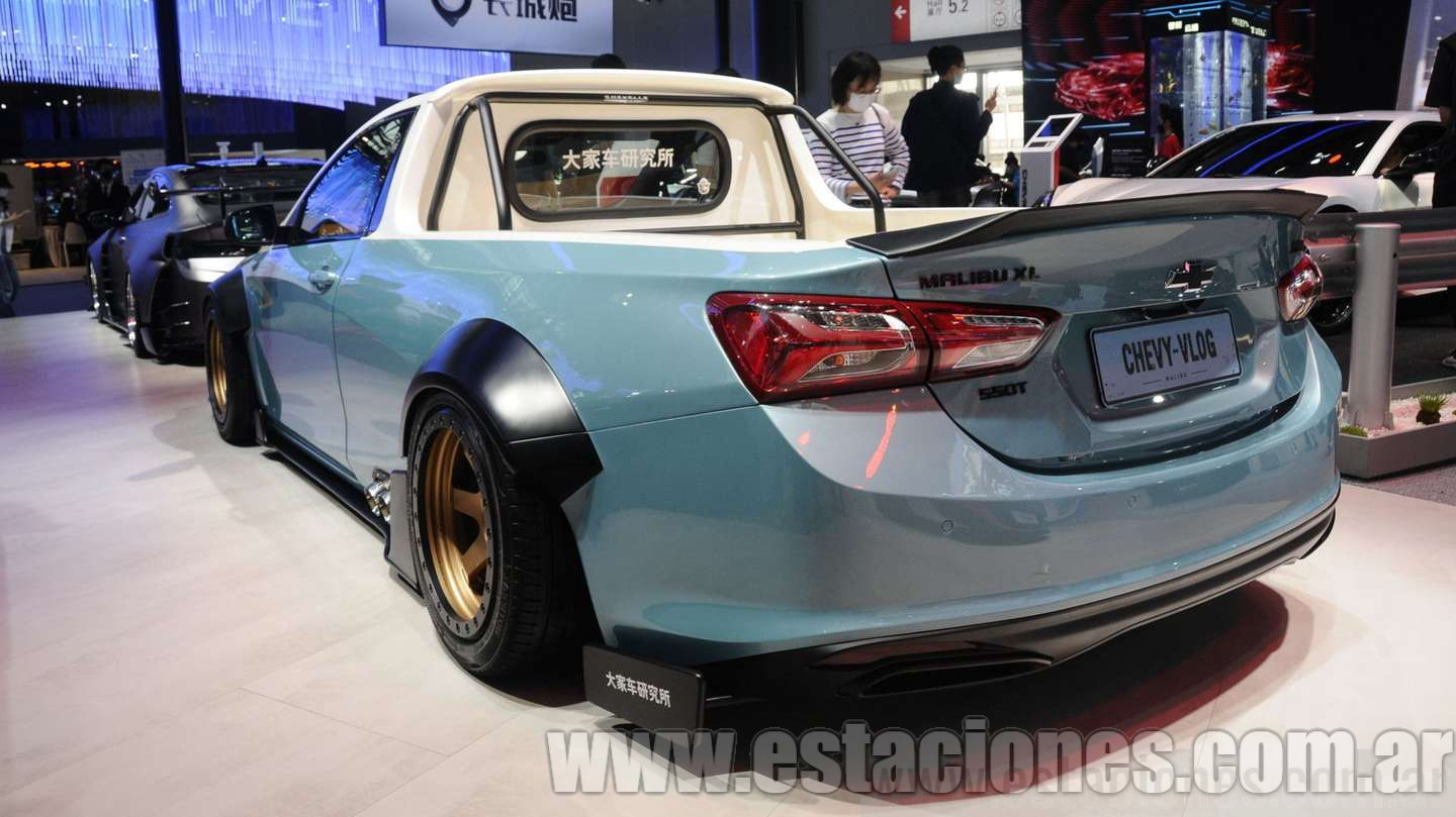 Chevrolet presentó una pick up que nadie imaginaba: es un Malibu con ...