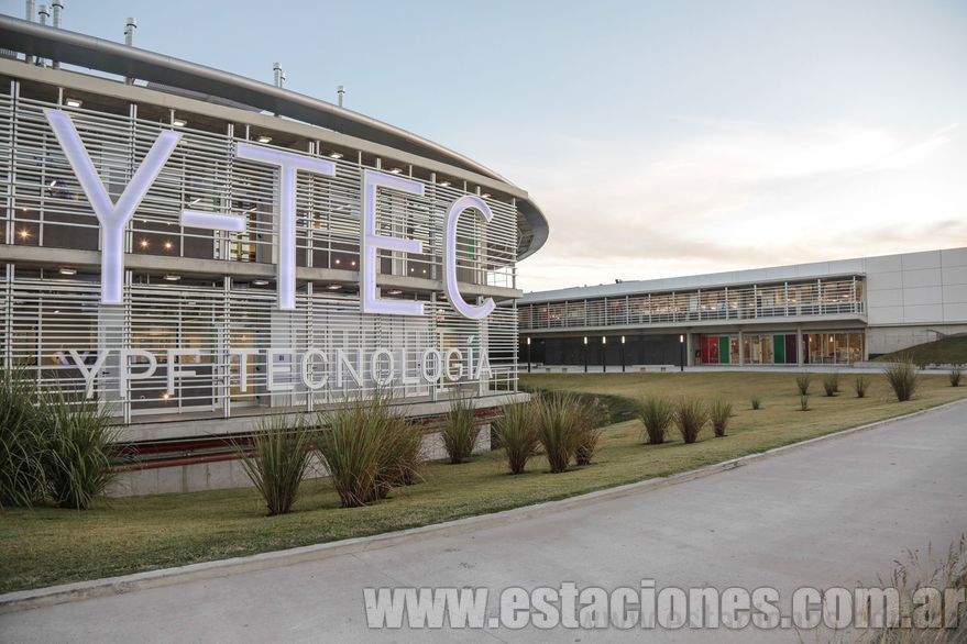 La fórmula de YPF que asegura la calidad y el desarrollo inteligente de ...