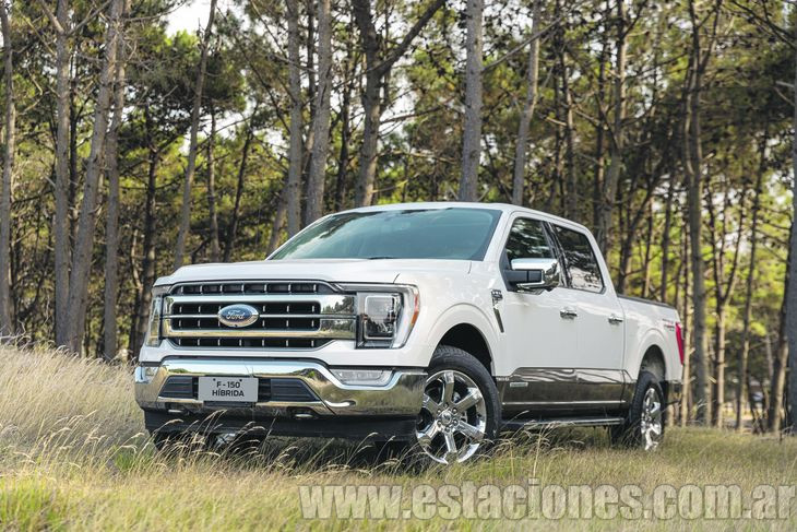 La primera pickup "verde" - estaciones.com.ar