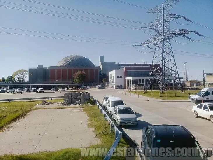 Energía nuclear: firman acuerdo para extender 20 años de Atucha I ...
