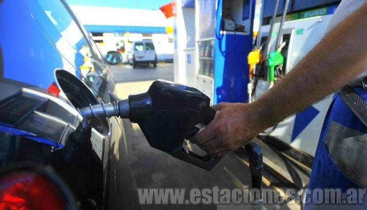 Aumenta la nafta: los descuentos de YPF, Axion y Shell para llenar el tanque y ahorrar hasta $20 ...