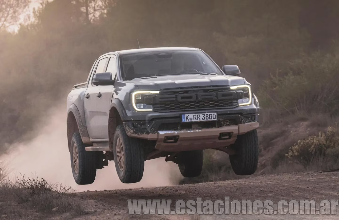 Ford Ranger Raptor: la nueva generación de la pick up deportiva sumó un ...