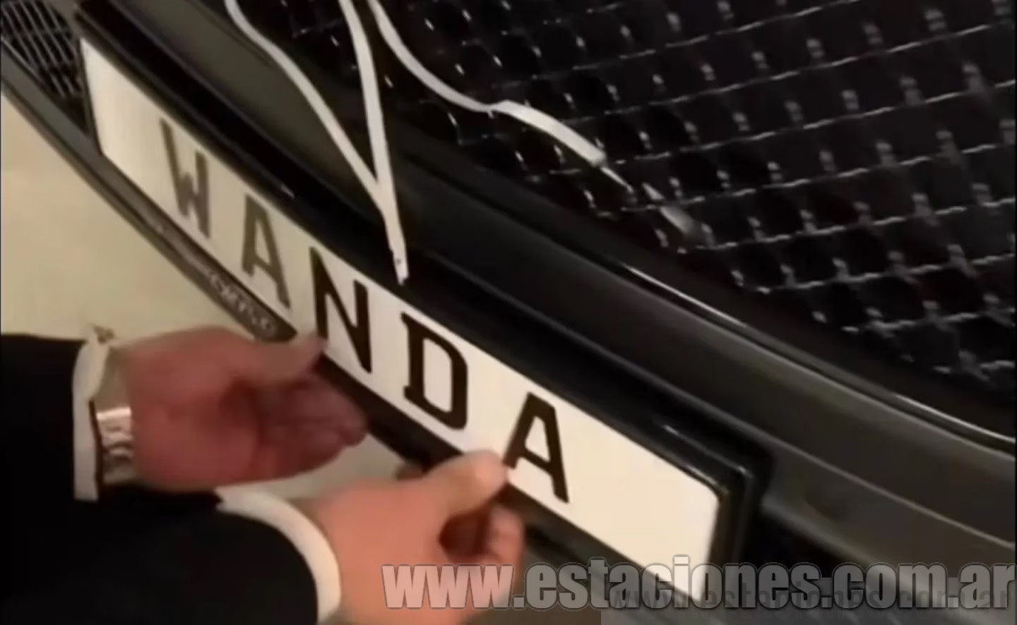 Los secretos del lujoso auto que Mauro Icardi le regaló a Wanda Nara ...