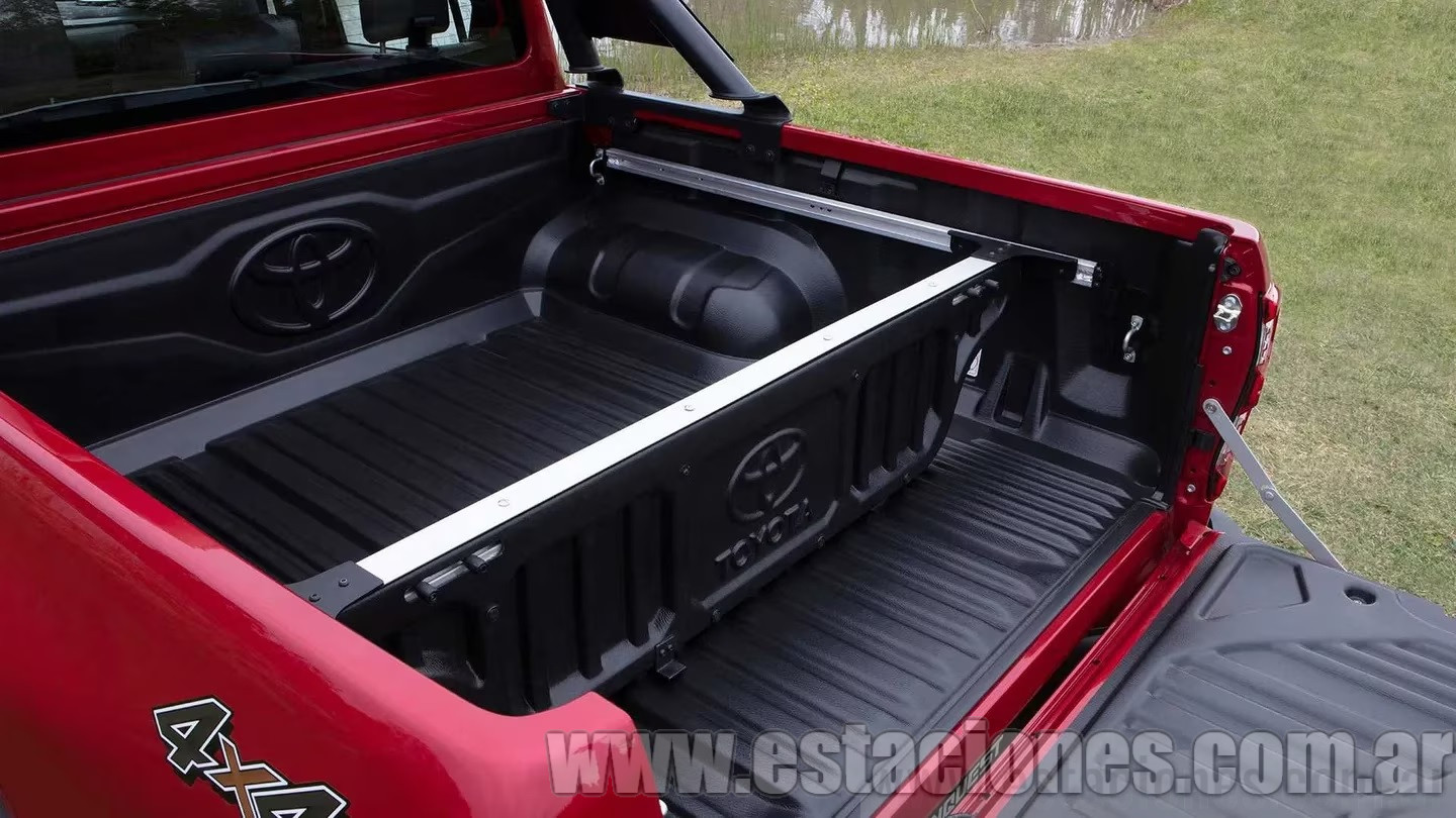 Los concesionarios le pidieron a Toyota una nueva pick up - estaciones ...